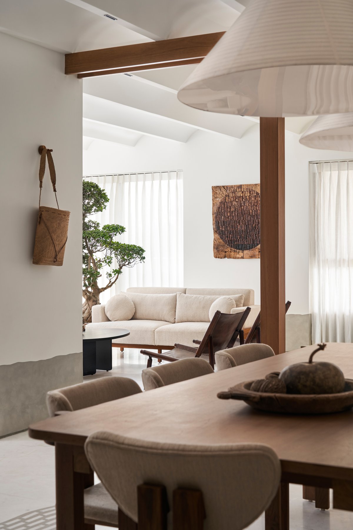 YinjiSpace - Amoeba Design x The Stream House